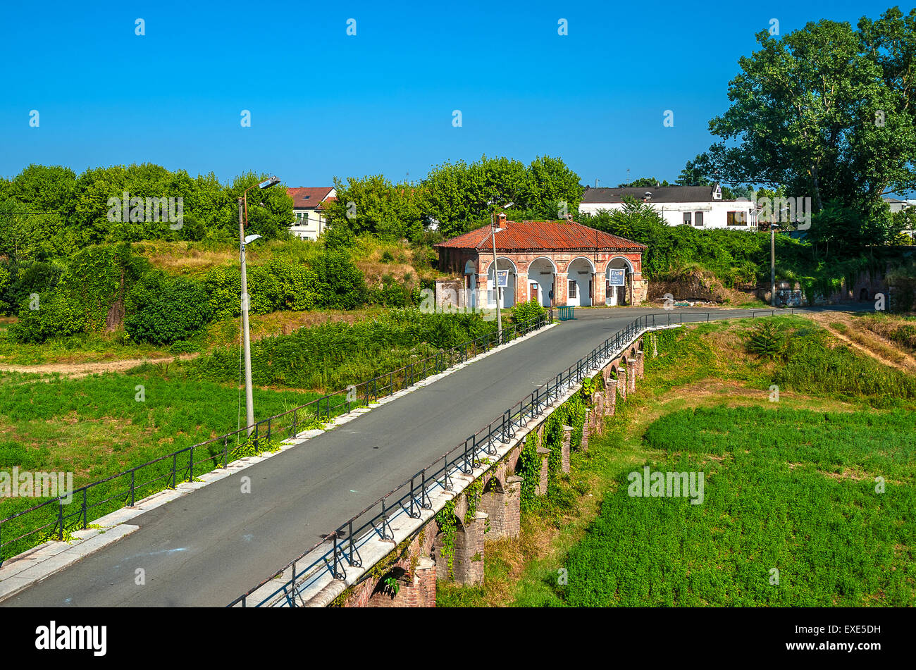 Napoleone bridge hi-res stock photography and images - Alamy