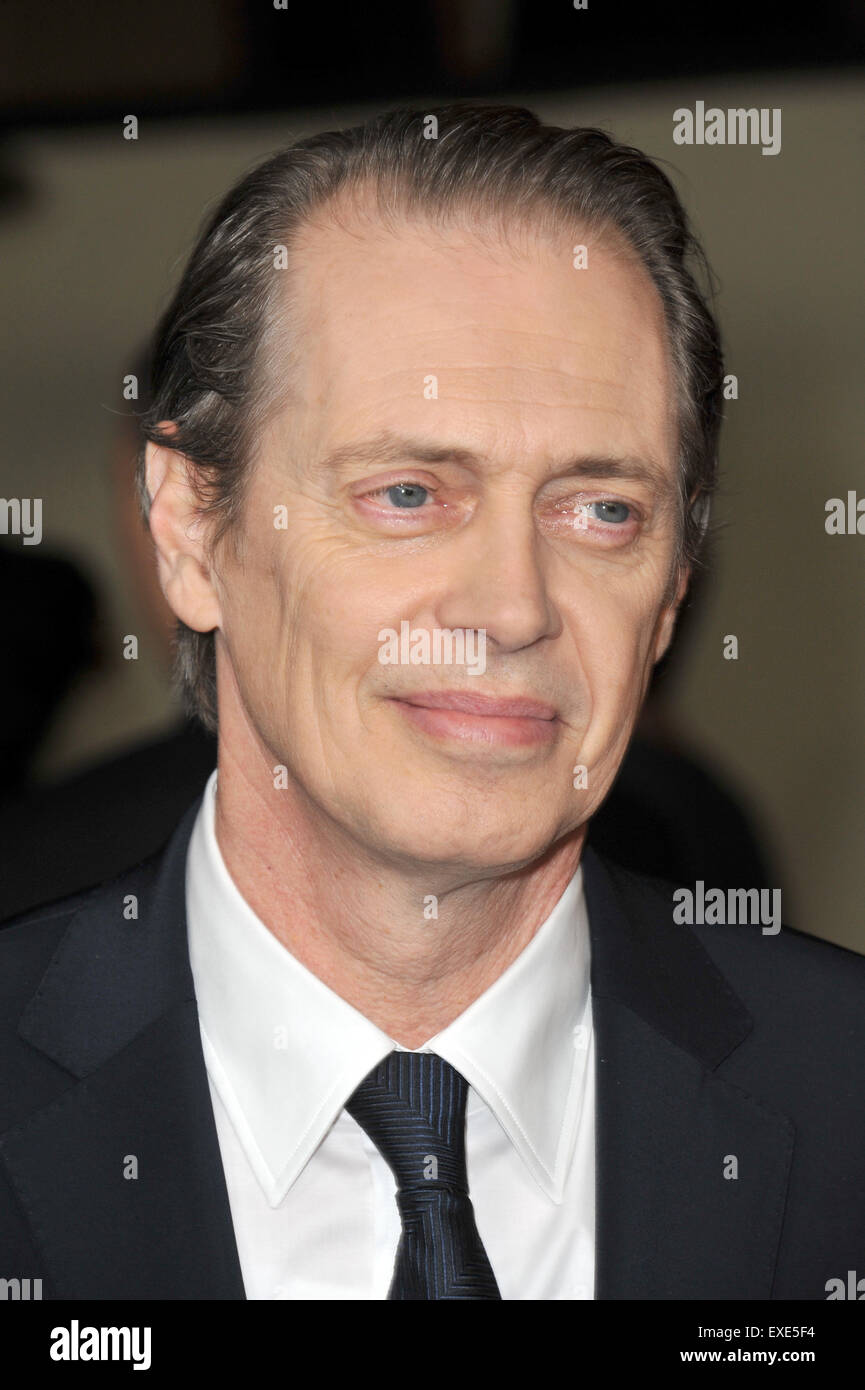 Steve buscemi red carpet event hi-res stock photography and images - Alamy