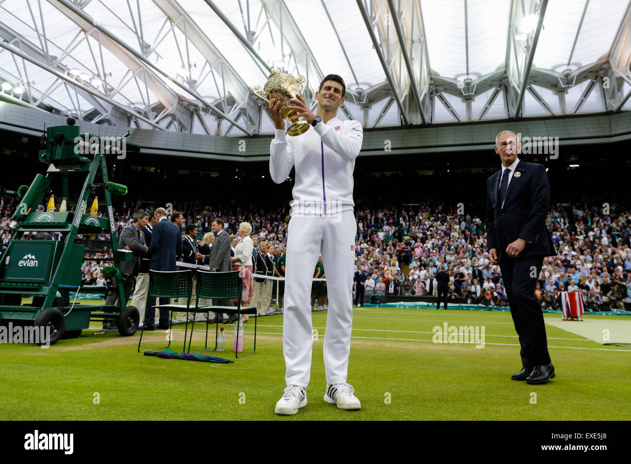 Mens gentlemens winners hi-res stock photography and images - Alamy