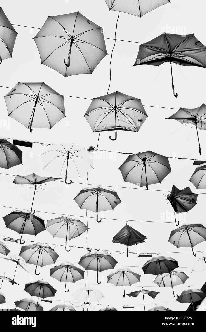 Overhead display hi-res stock photography and images - Alamy