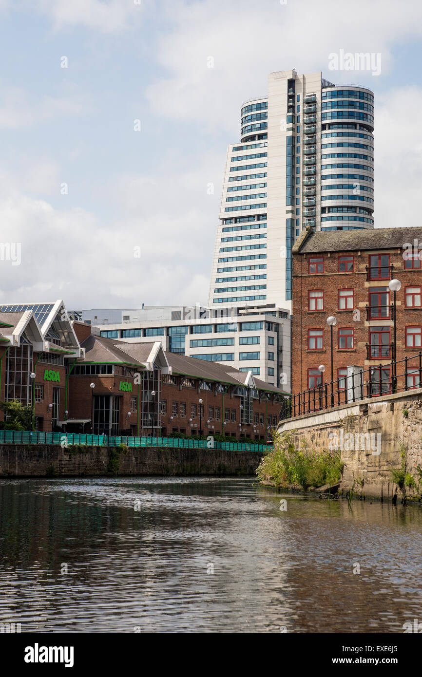 Pictures of Leeds Buildings and Bridged taken from Leeds Canal Stock ...