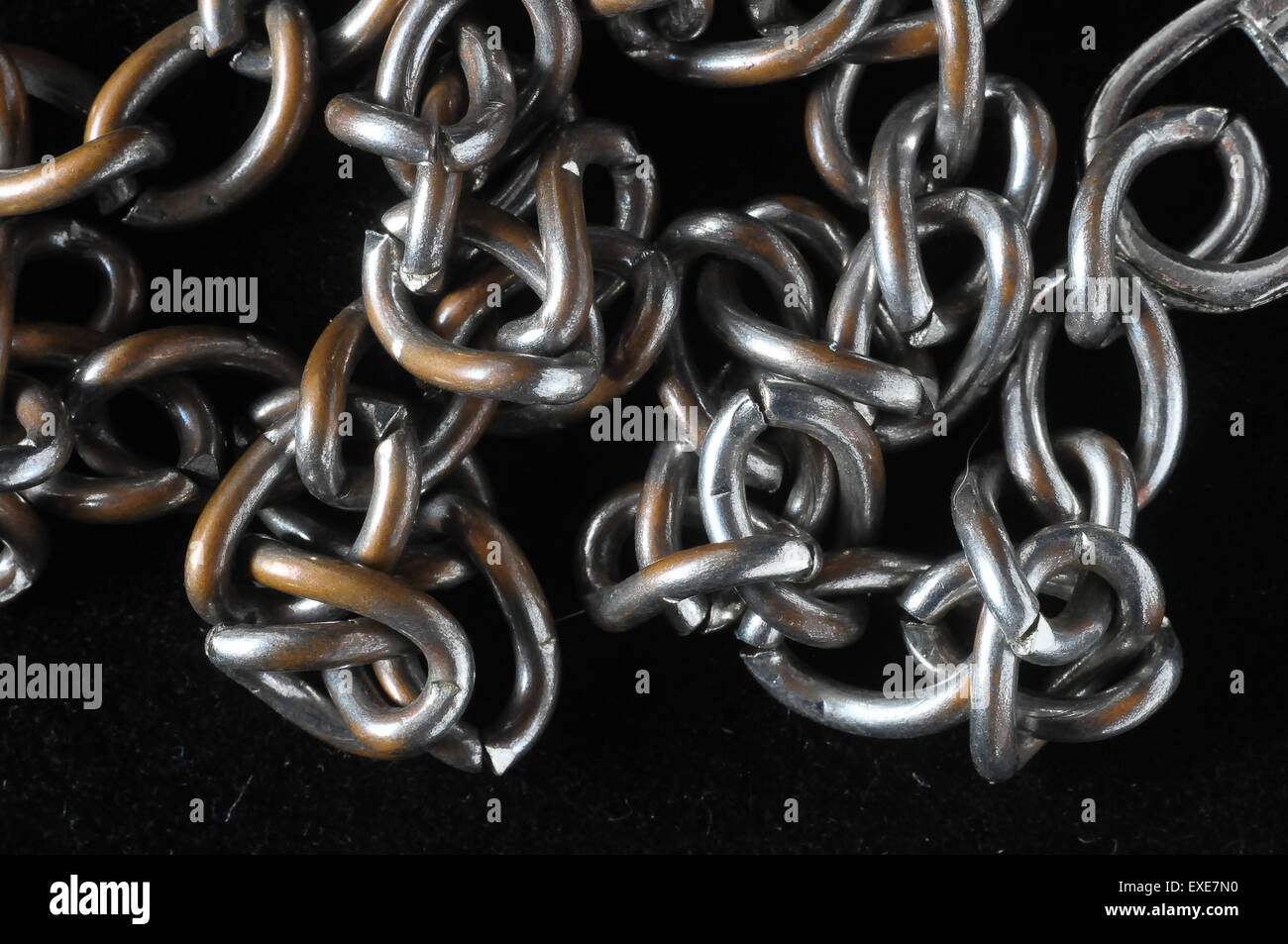 Silver Chain Texture Stock Photo - Alamy