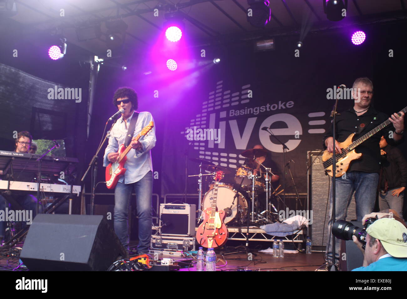 Basingstoke, Hampshire, UK. 12th July, 2015. Mungo Jerry takes ...