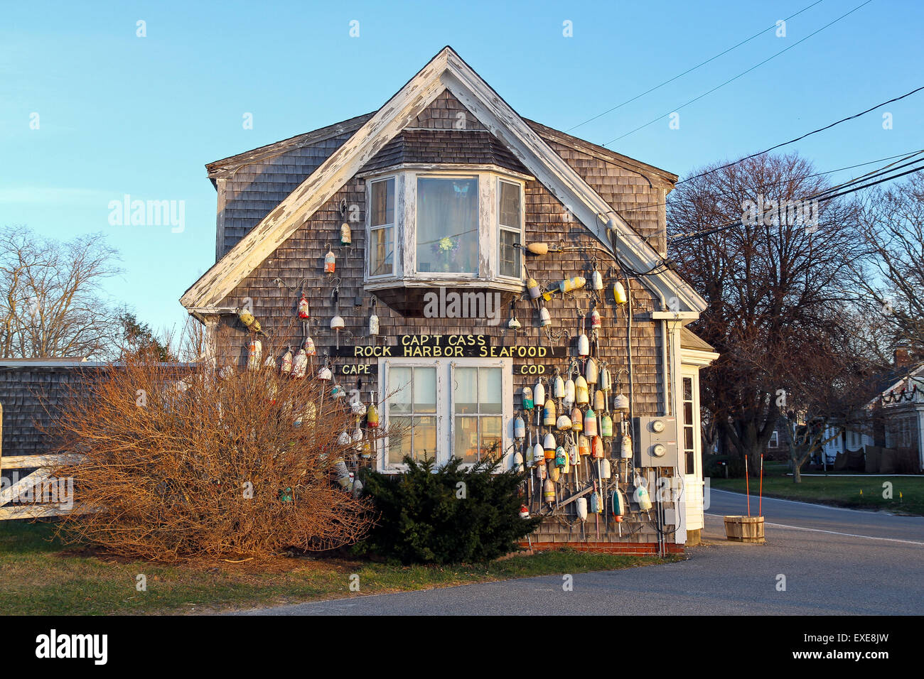 Weathered shingles hi-res stock photography and images - Alamy