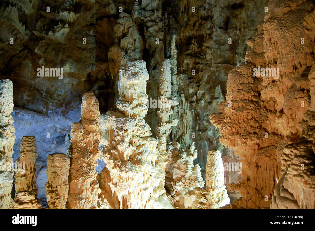 Frasassi Cave - Italy Stock Photo - Alamy