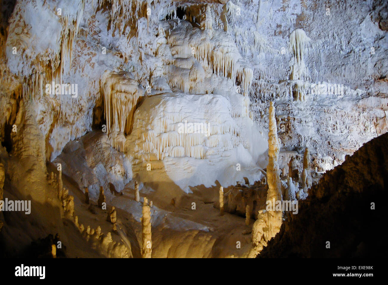Frasassi Cave - Italy Stock Photo - Alamy