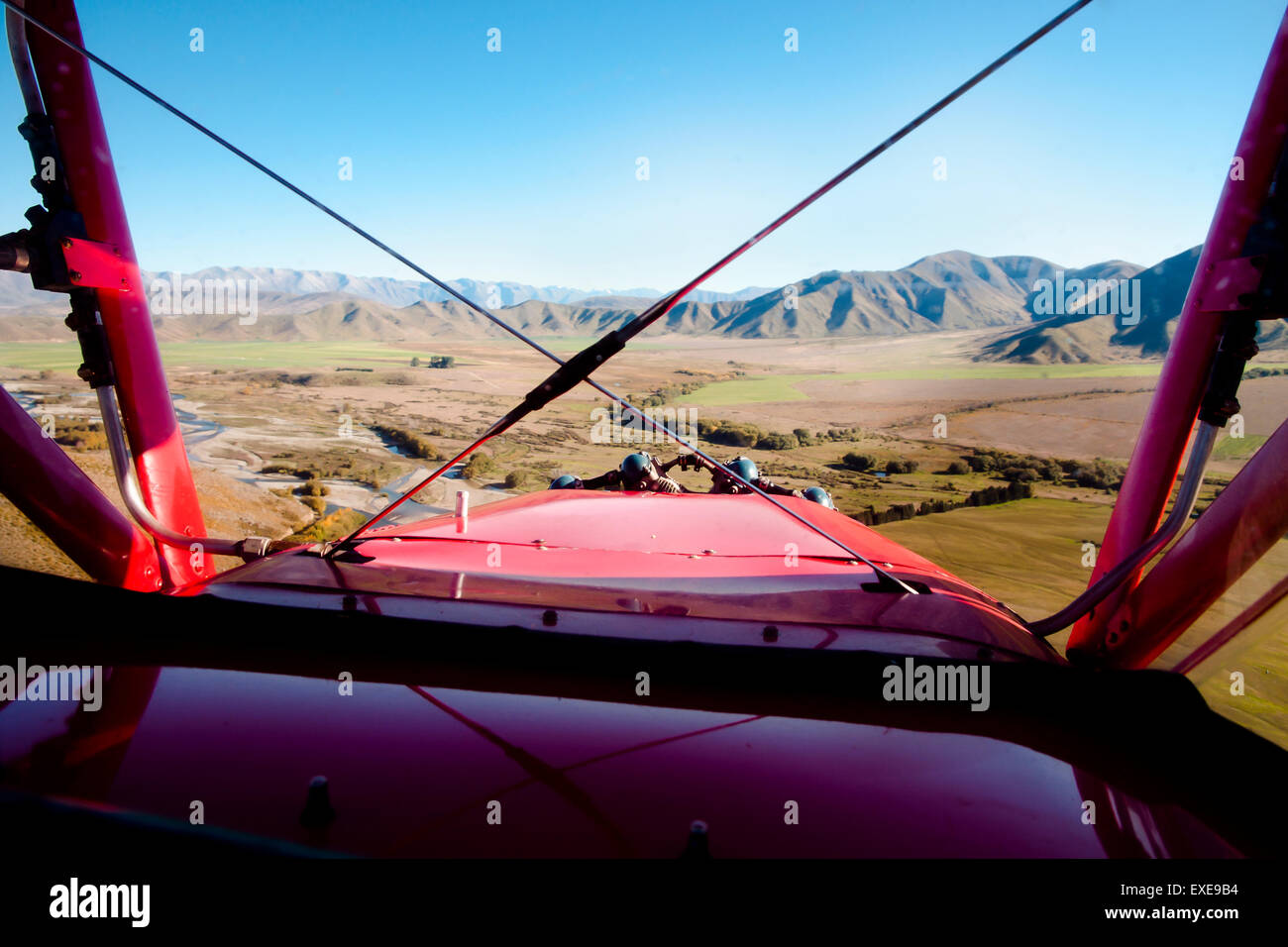In flight vintage biplane hi-res stock photography and images - Alamy