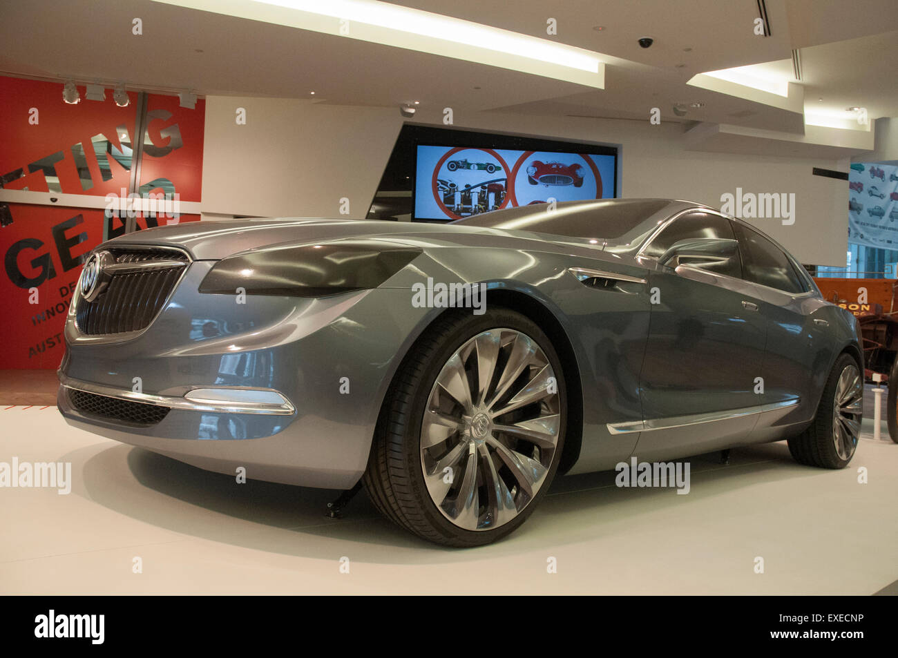 Buick avenir concept car design hi-res stock photography and images - Alamy