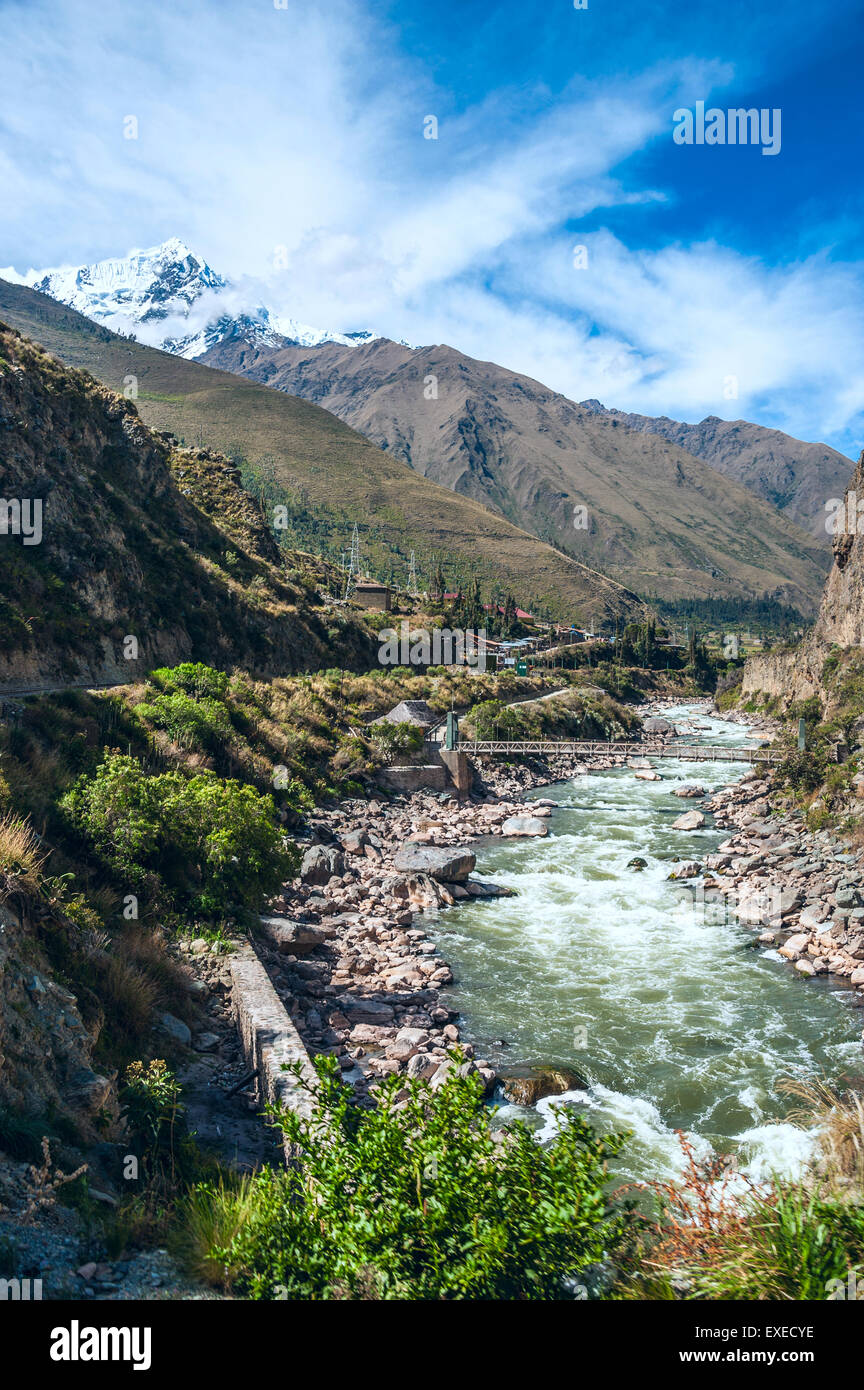The andes peru hi-res stock photography and images - Alamy