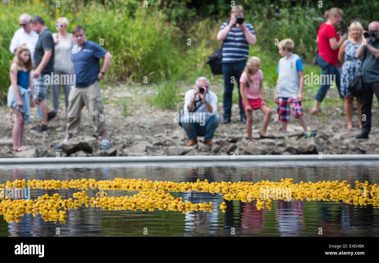 Rubber duck race germany hi-res stock photography and images - Alamy