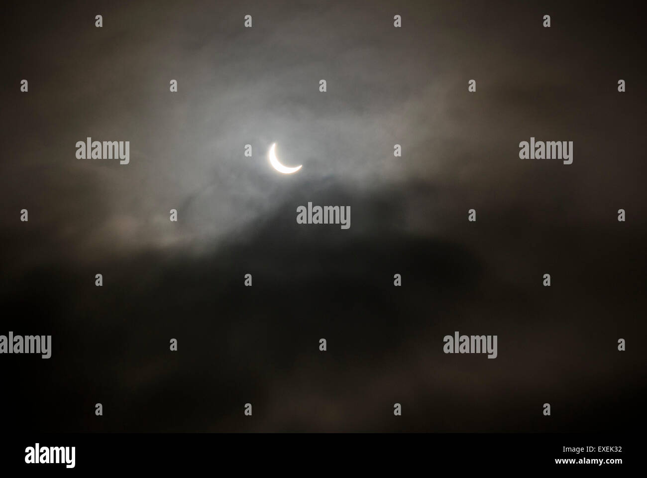 Partial solar eclipse as seen from Oxford England on the 20th March ...