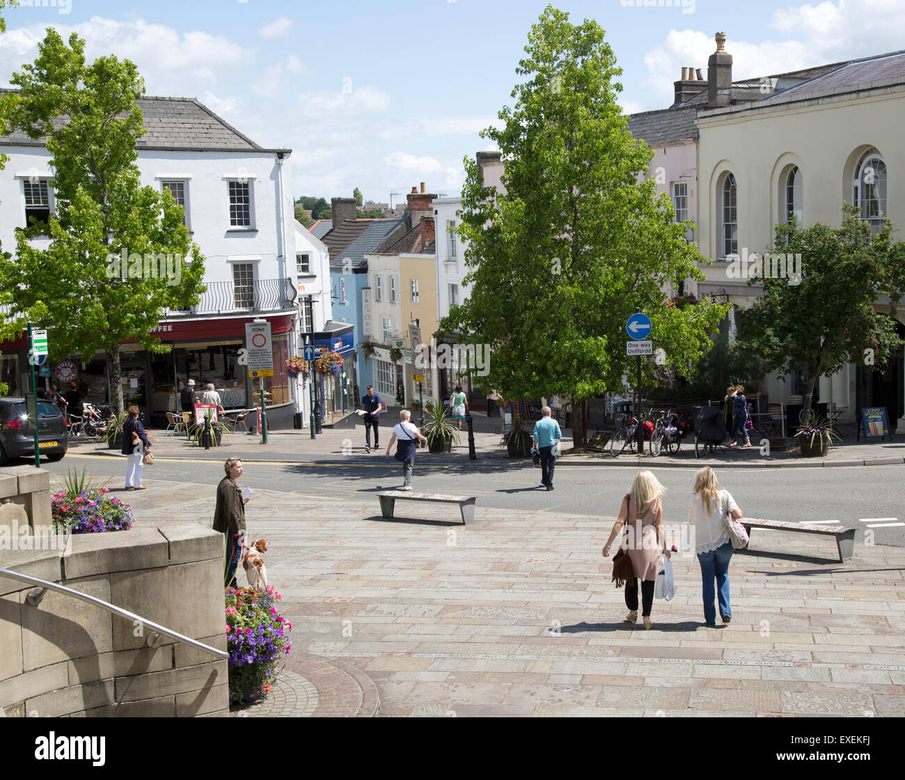 Town centre chepstow wales uk hi-res stock photography and images - Alamy