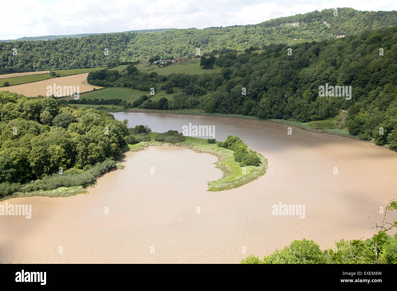 View north towards Lancaut over incised meander, gorge and river spit ...