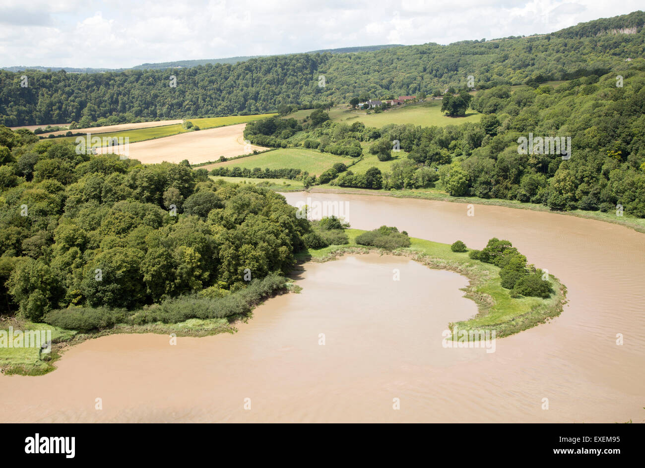 Chepstow cliff wales countryside rural hi-res stock photography and ...