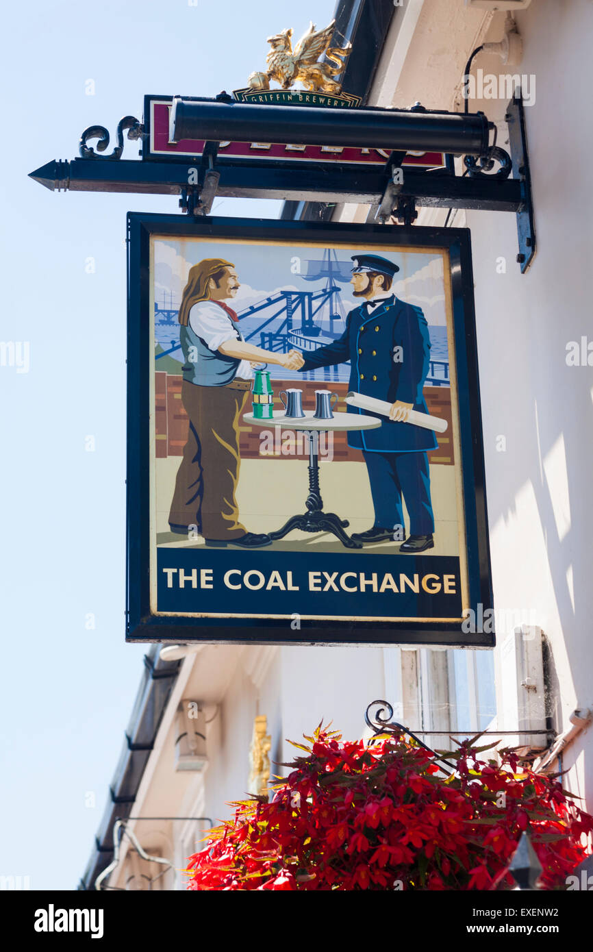 British coal sign hi-res stock photography and images - Alamy