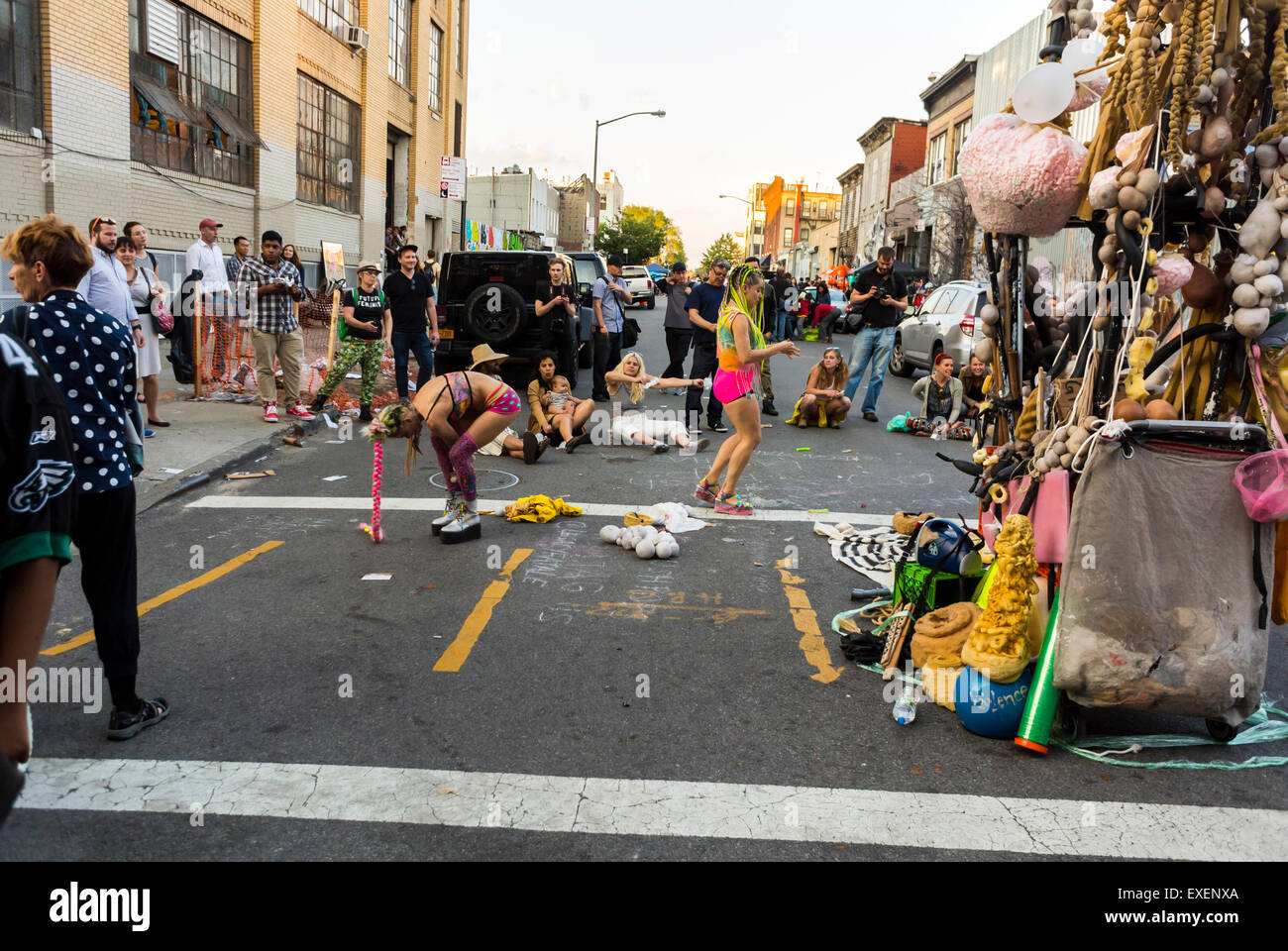 New York City, NY, USA, people gathered NY streets Visiting Bushwick ...