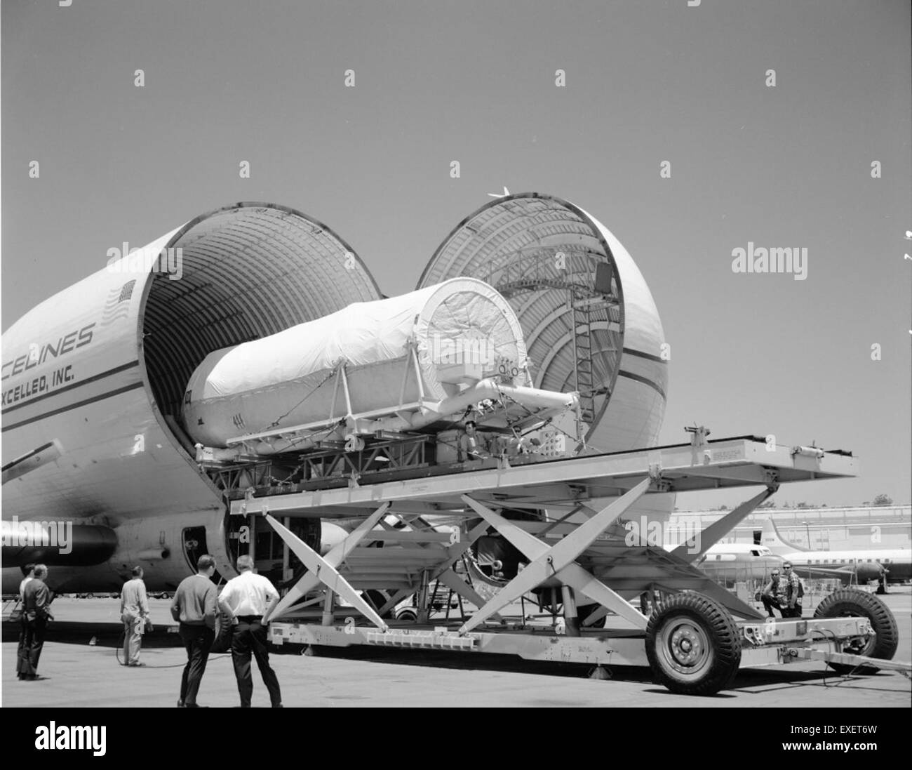 Atlas centaur hi-res stock photography and images - Alamy