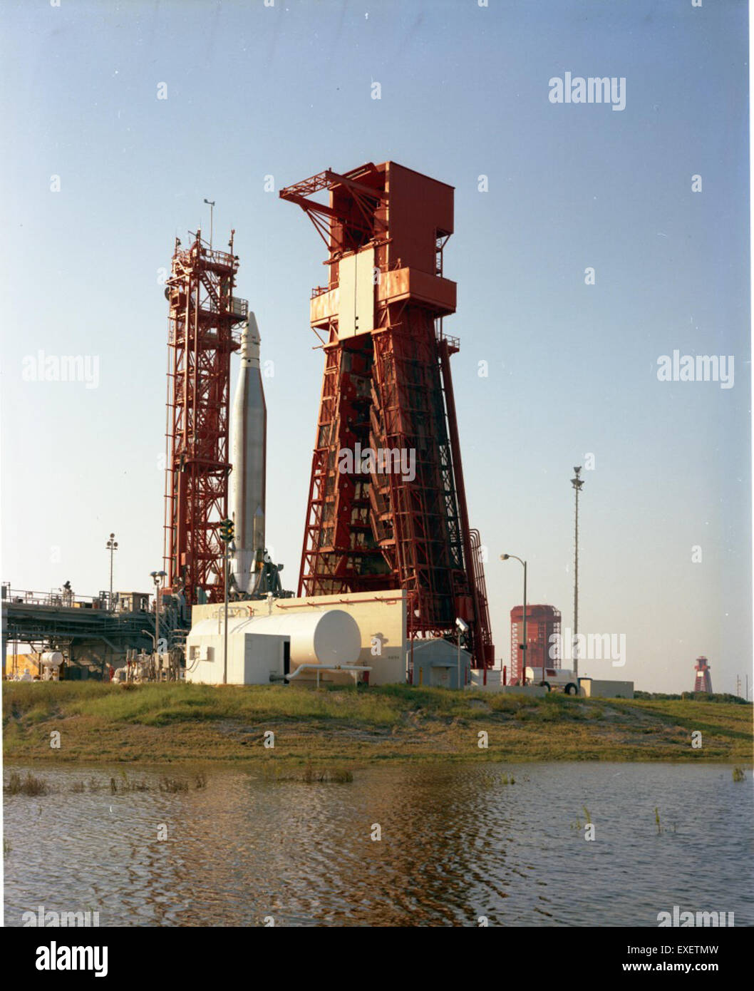 Aircraft payload hi-res stock photography and images - Alamy