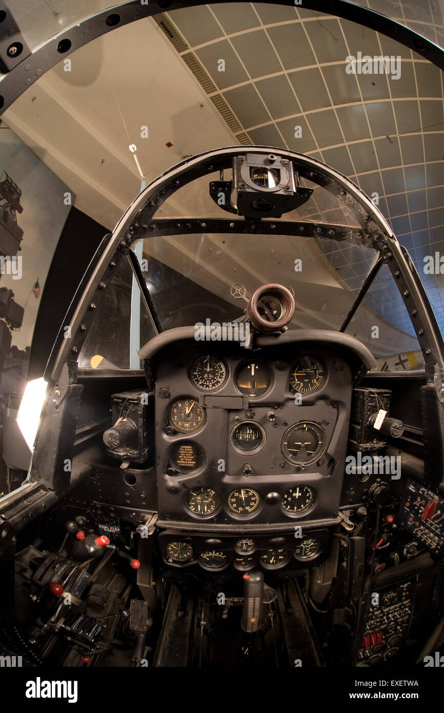 The Douglas SBD-4 Dauntless was a carrier-based dive bomber used by the ...