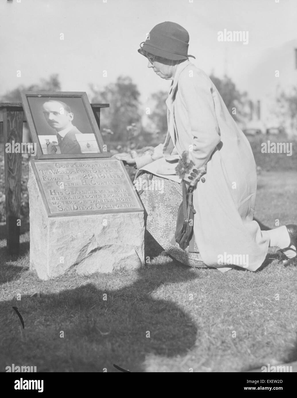 Glenn Curtiss was a pioneering American aviation inventor and ...