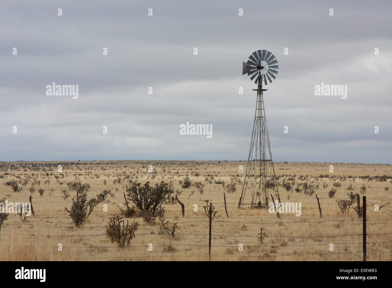 Wind vane usa hi-res stock photography and images - Alamy