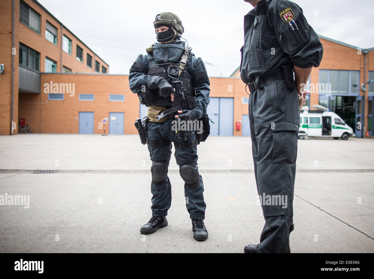 Commando force hi-res stock photography and images - Alamy