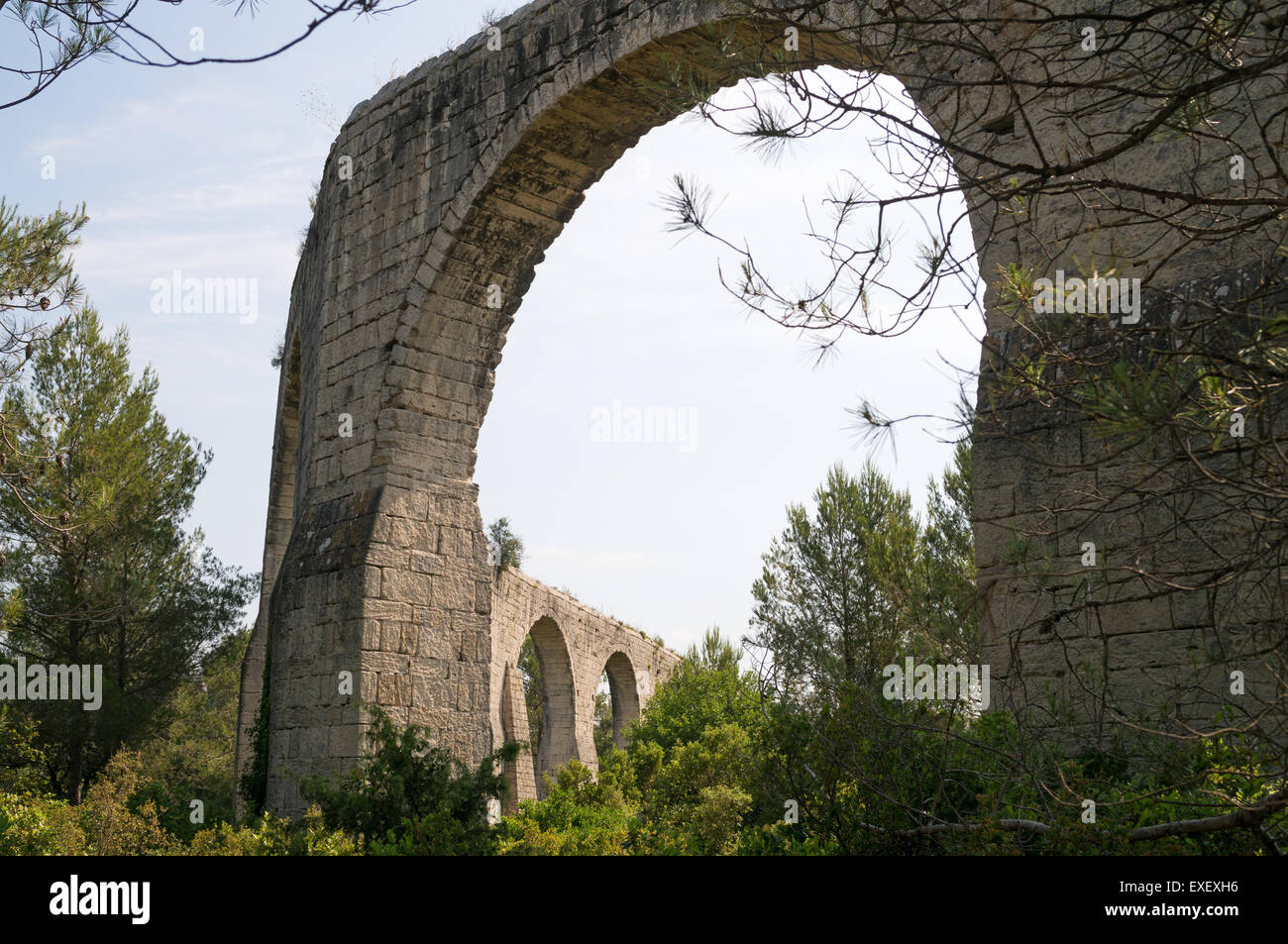 17th century stone aqueduct built by Pierre Paul Riquet at Castries ...
