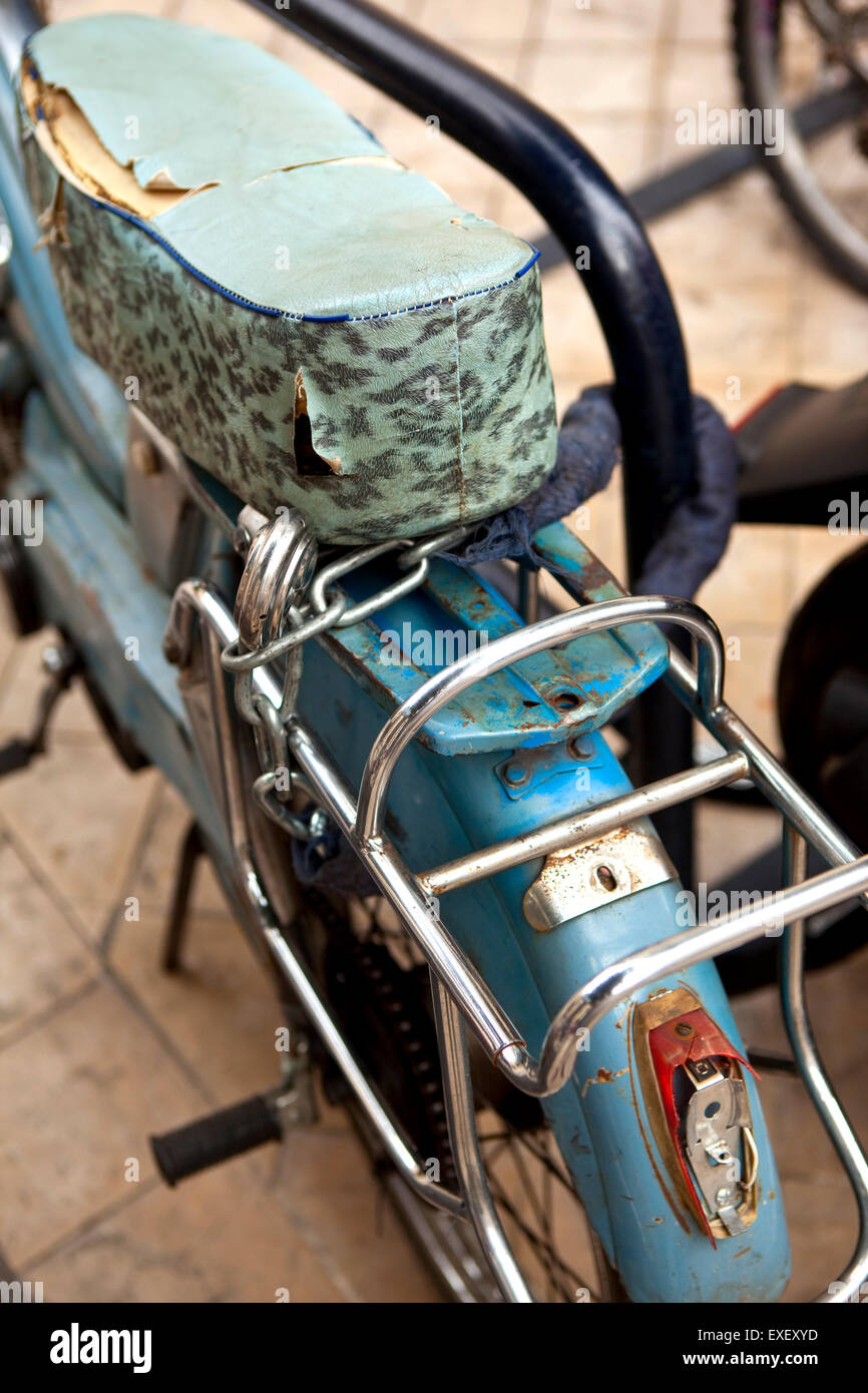 Moped and transportation hi-res stock photography and images - Alamy