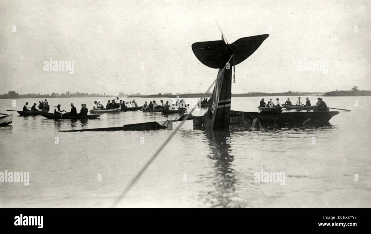 This image depicts an emergency water landing of a seaplane, an event ...