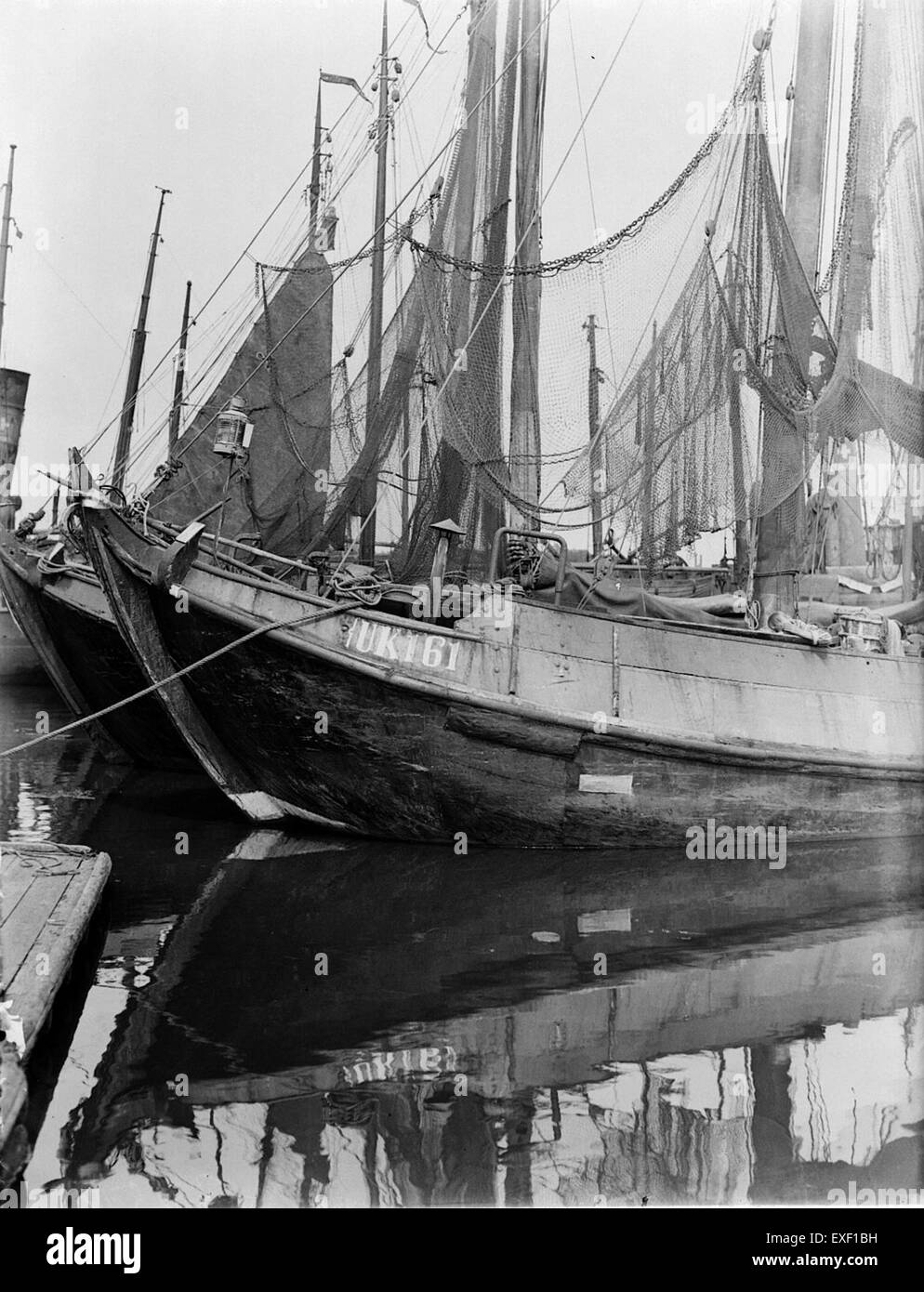 'Boten' is a Dutch word for boats, commonly used in maritime artworks ...