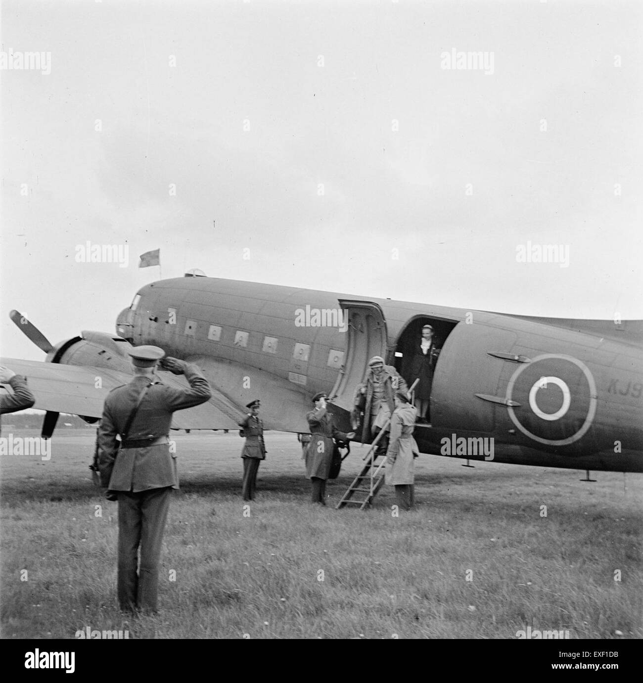 Dakota aircraft hi-res stock photography and images - Alamy