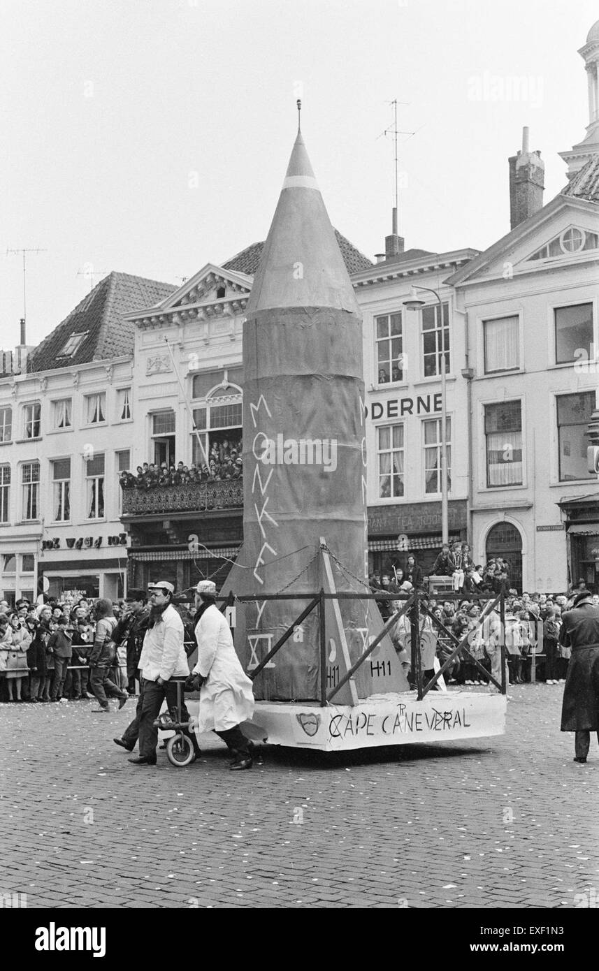 Carnavalsoptocht hi-res stock photography and images - Alamy