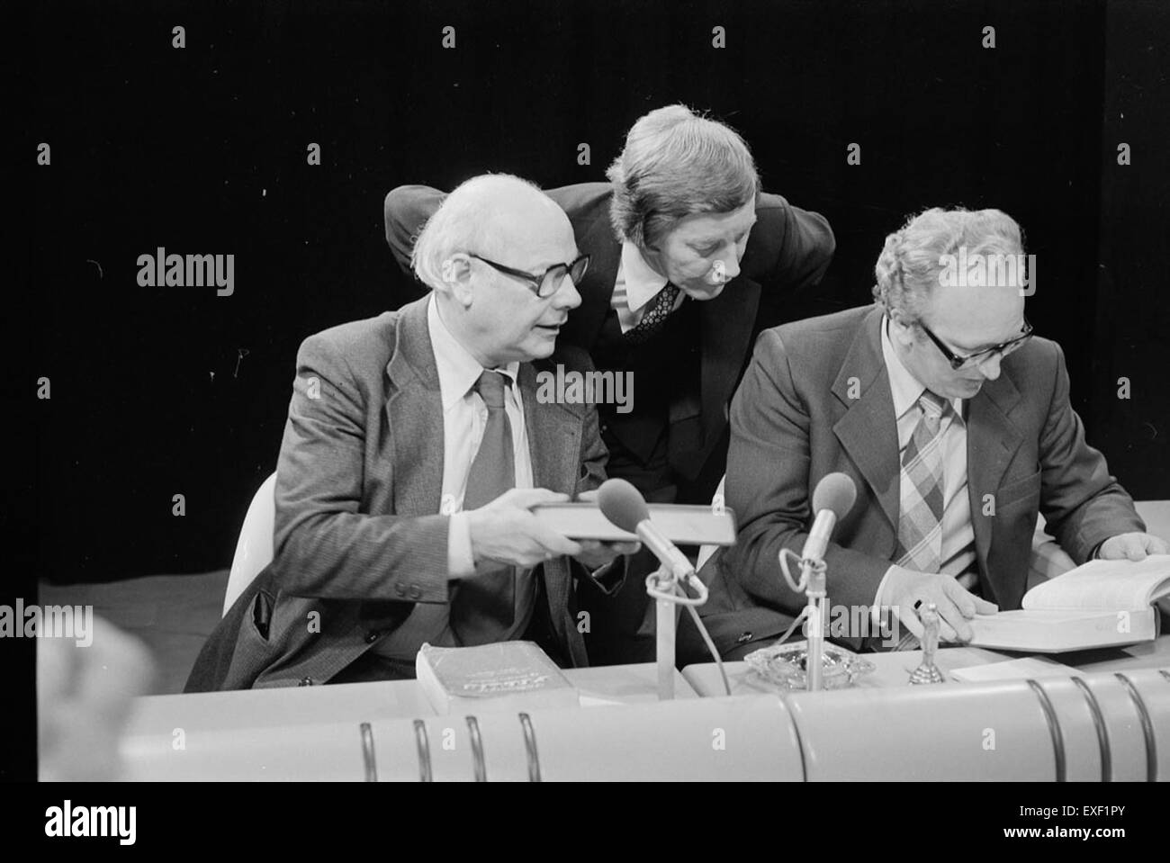 Historical dutch tv show hi-res stock photography and images - Alamy
