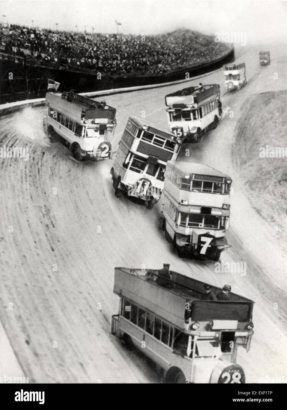 Classic double decker bus hi-res stock photography and images - Alamy