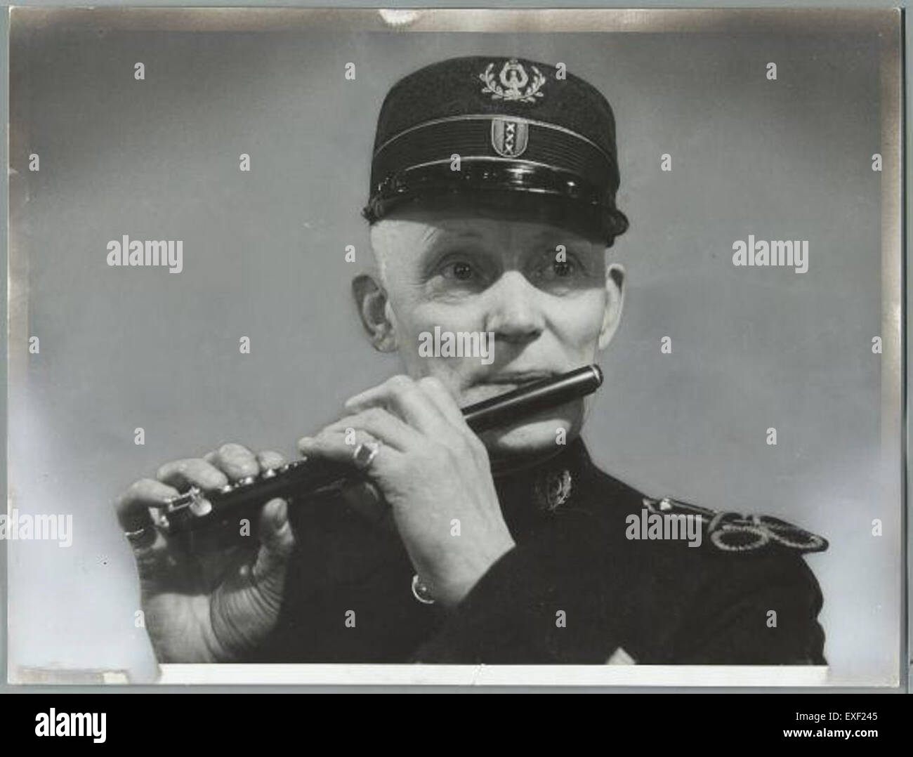 Piccolo instrument hi-res stock photography and images - Alamy