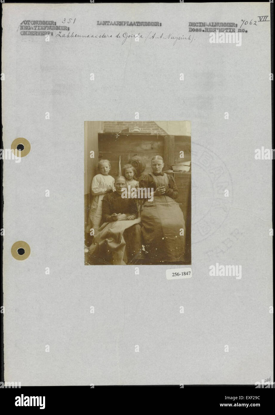 Huisindustrie hi-res stock photography and images - Alamy