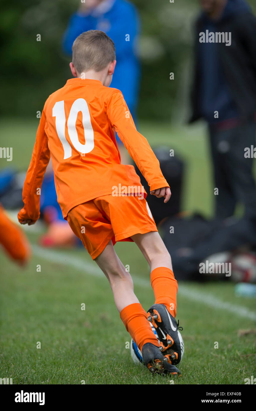 Football boy hi-res stock photography and images - Alamy