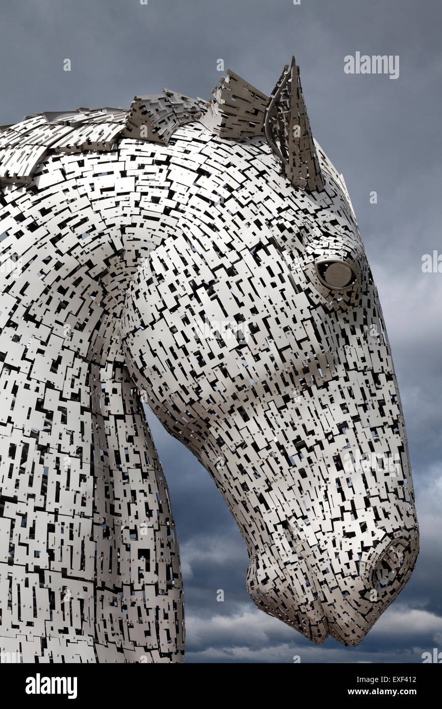 Steel horse sculpture hi-res stock photography and images - Alamy