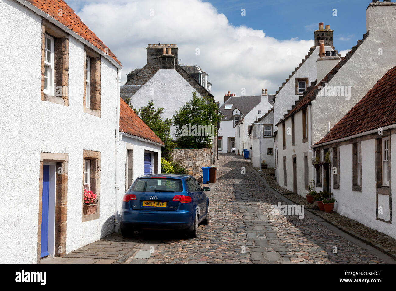 Culross village hi-res stock photography and images - Alamy