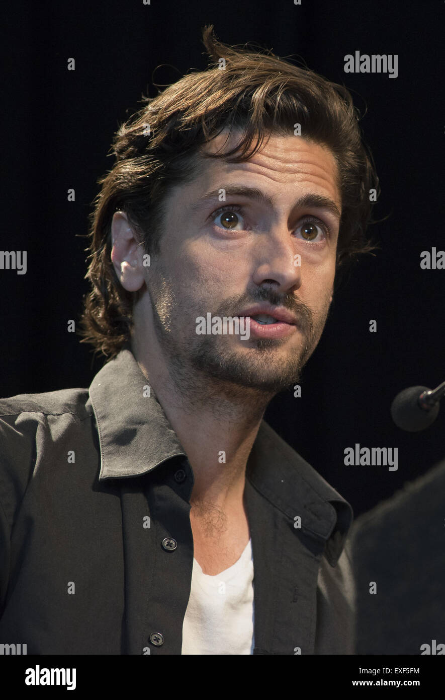Actor Juan Diego Botto speaks at the presentation of the cultural ...