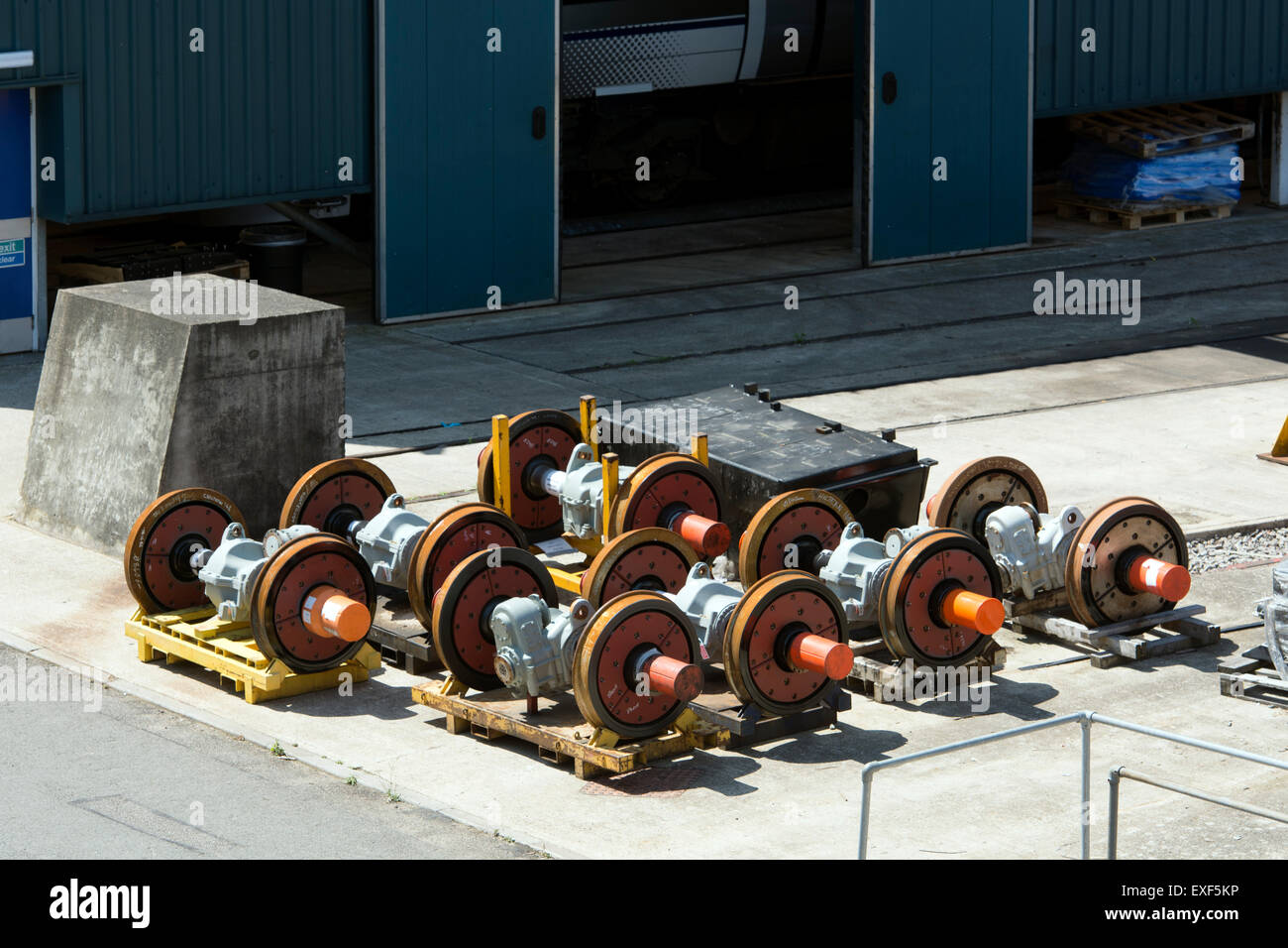 Train maintenance depot hi-res stock photography and images - Alamy