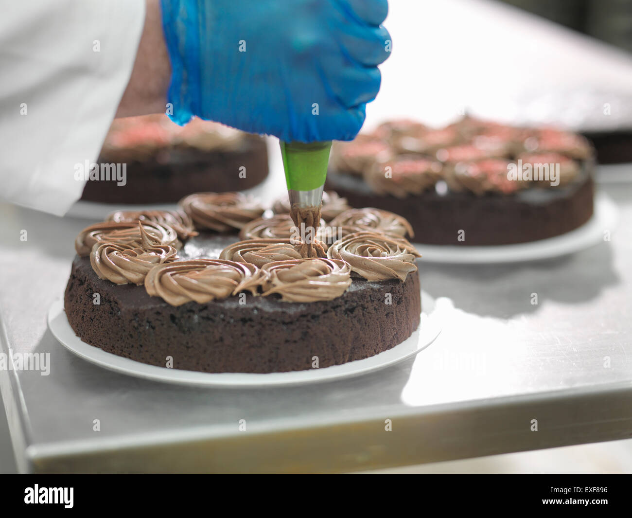 Food Processing Factory Stock Photos & Food Processing Factory Stock ...