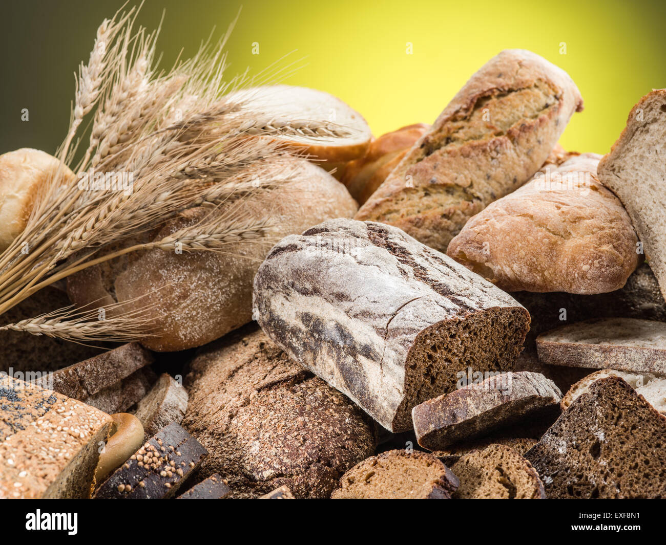Different types of bread. Food background Stock Photo - Alamy