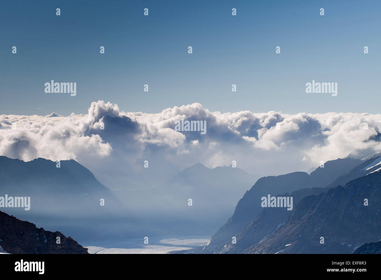 Cloud valley hi-res stock photography and images - Alamy