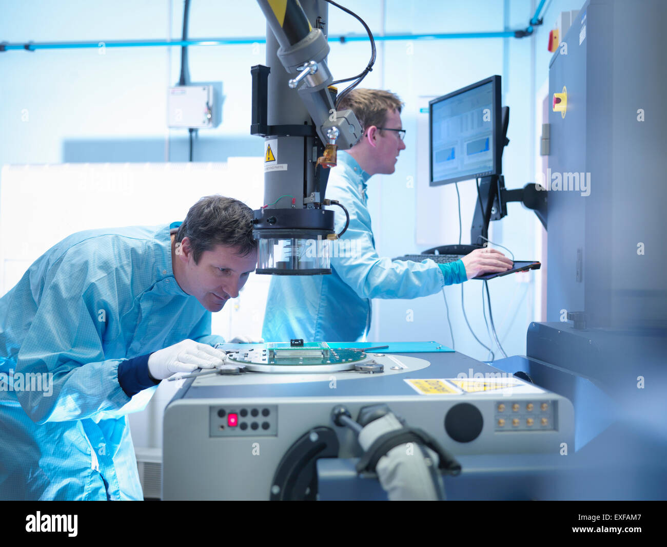 Checking components hi-res stock photography and images - Alamy