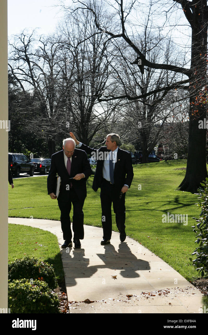 President Bush and Vice President Cheney Walk Together on the Stock ...