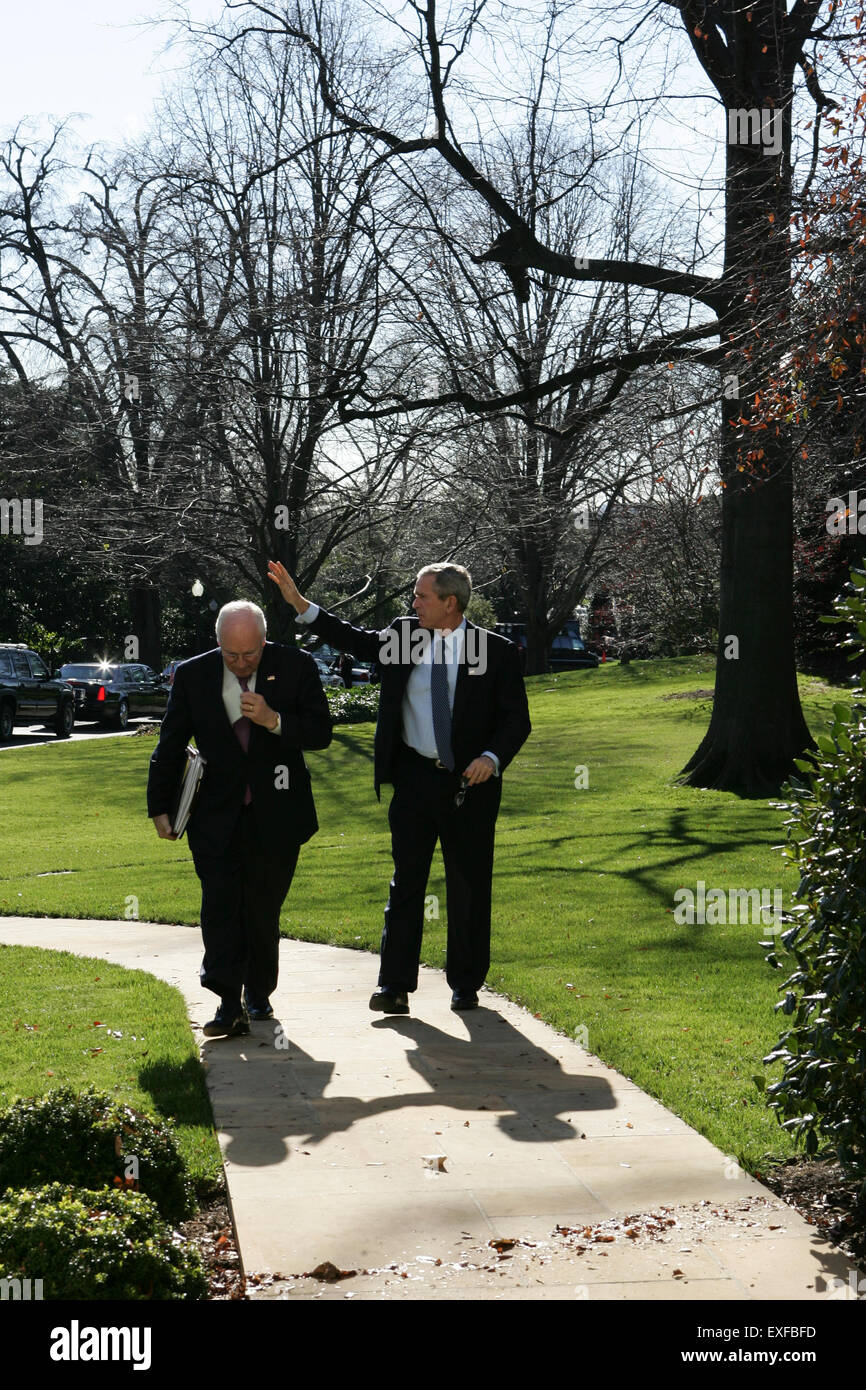 President Bush and Vice President Cheney Walk Together on the Stock ...