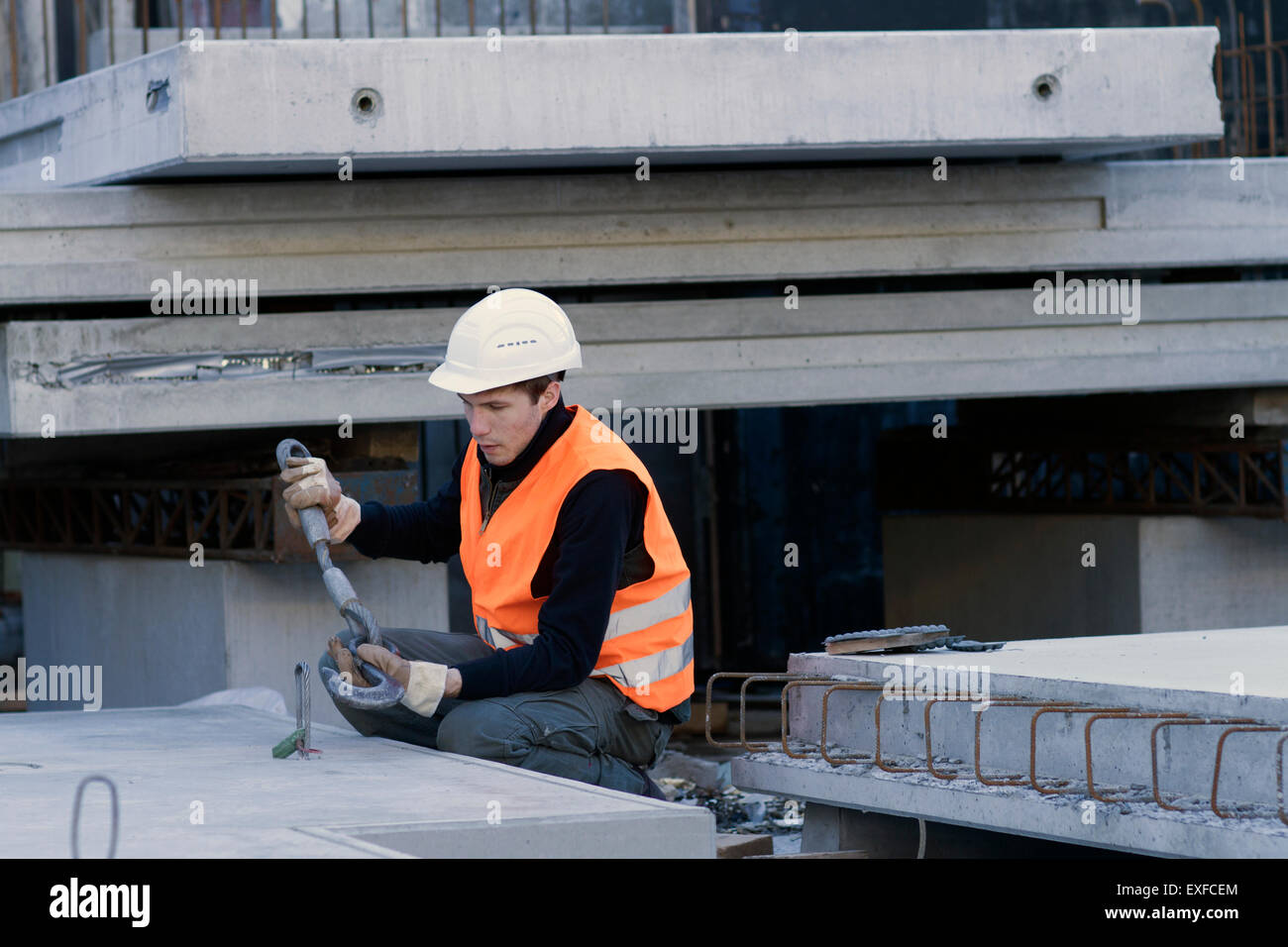 Hook block hi-res stock photography and images - Alamy