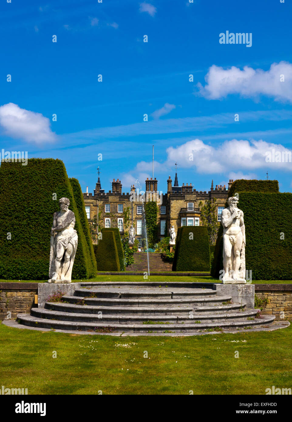 The house and garden at Renishaw Hall Derbyshire England UK Stock Photo ...