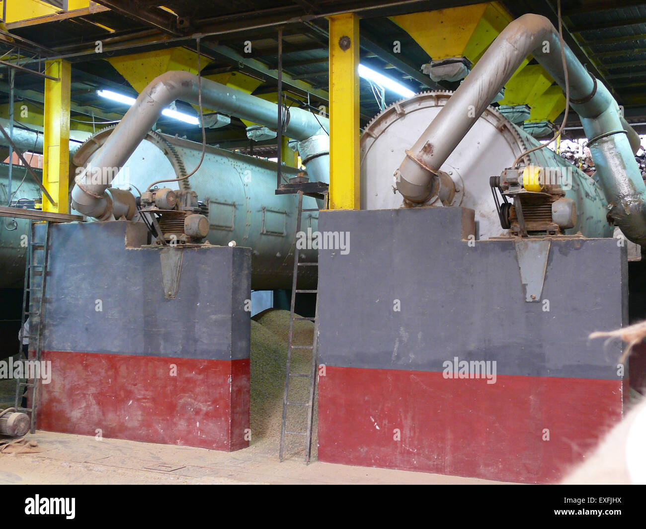 BOQUETE CHIRIQUI, PANAMA, DECEMBER 15 2006. Coffee processing machines ...
